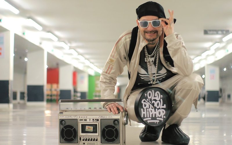 Lenwa Dura presenta su poderoso nuevo disco «El Hombre Tras La Rima ...